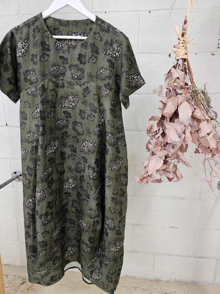 Organic Linen Cocoon Dress - Moss Moth – The Spotted Quoll